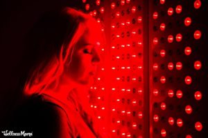 Benefits of Red Light Therapy (Photobiomodulation) | Wellness Mama
