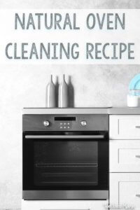 How to Clean An Oven (With Non-Toxic Cleaners)